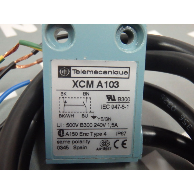 TÉLÉMÉCANIQUE XCM-A103 - REI Industry